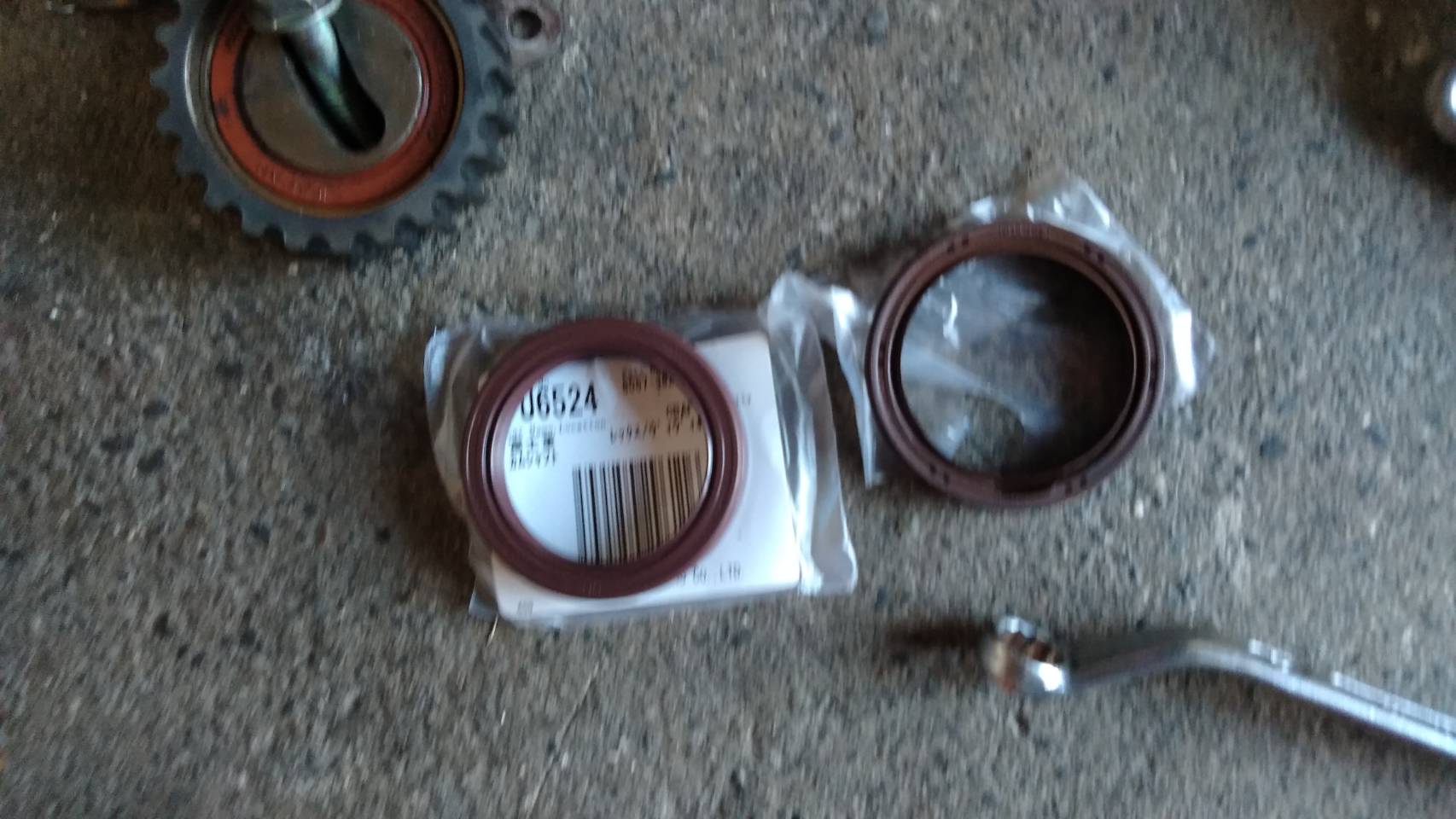 206025_0 | 幸せな車屋さん